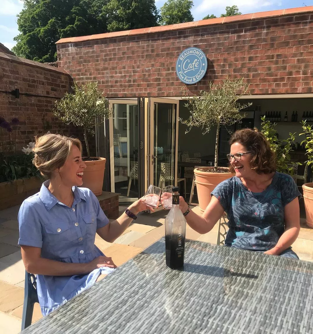 Home - Beaumont's Deli & Cafe